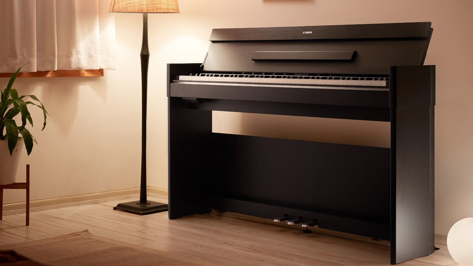 Product Review: Yamaha Arius YDP-165 - Entry-Level Home Piano